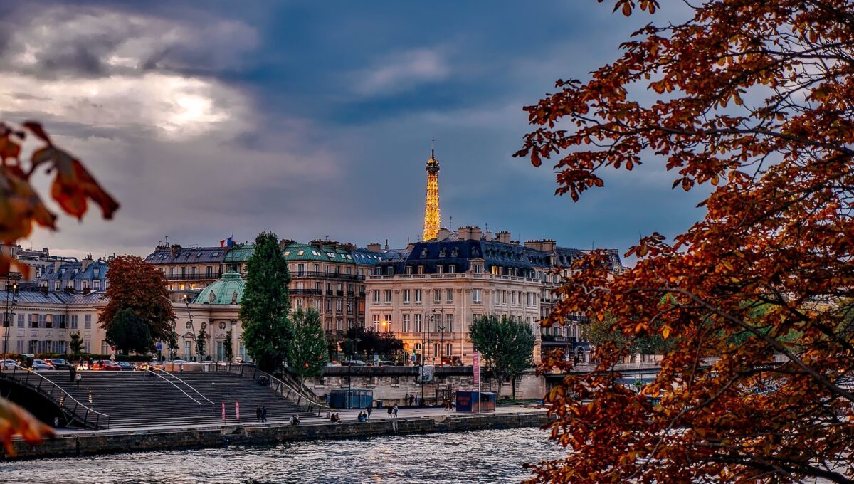 An Incredible Trip to the City of Light and Champagne - French Side Travel